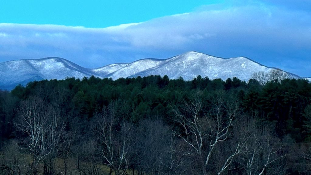 Significant Snowfall Hits The Blue Ridge Of Central Virginia - Blue ...
